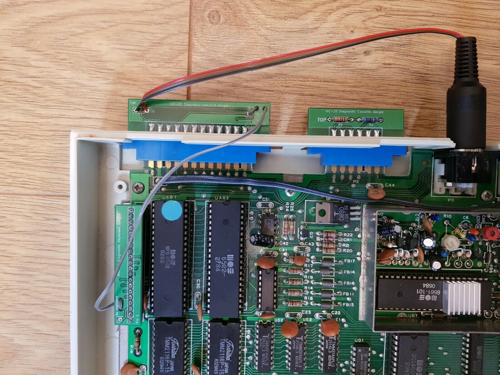 VIC-20 Diagnostic board and harness - Retro Electronics