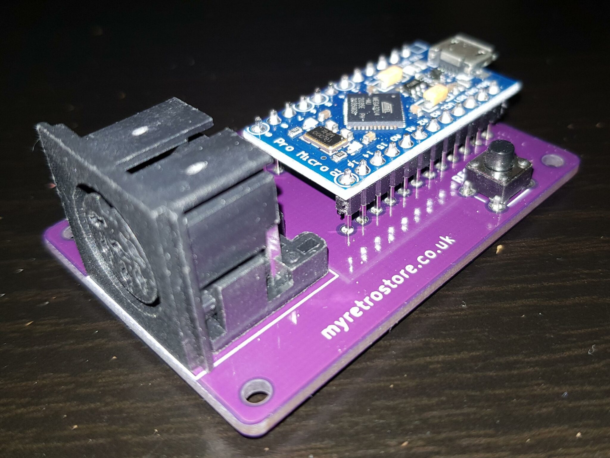 XUM1541 - Retro Electronics