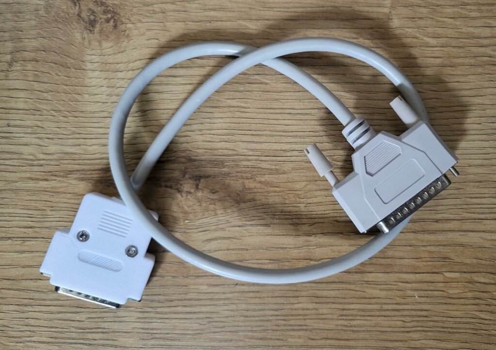 Custom Apple Duo Disk Cable DB25 to DB19 - Retro Electronics